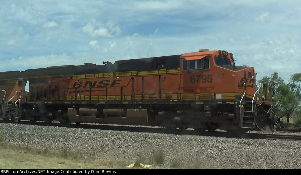 BNSF 6795